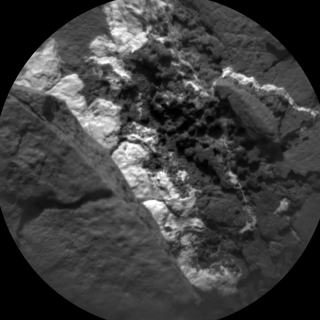 Curiosity Mars Rover: Wheeling into the Weekend