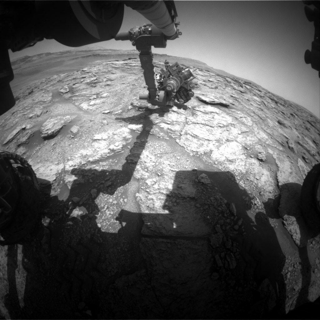 Curiosity Mars Rover: New Scenic Imagery