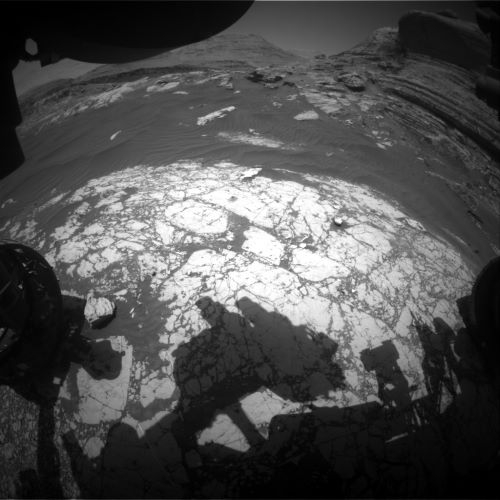 Curiosity Mars Rover: Cliff Face – “Spectacular Stratification”
