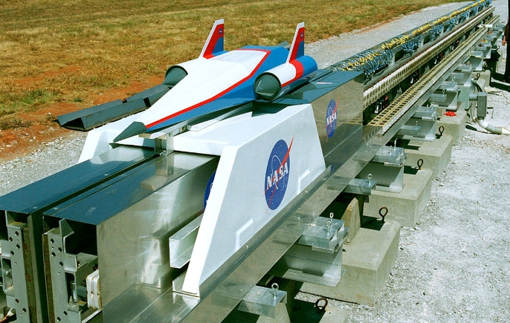 China Technologists Eye MagLev Space Launcher