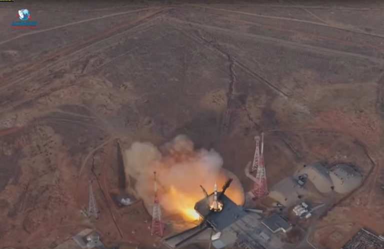 Soyuz Launch Causes Launch Pad Damage (Video)